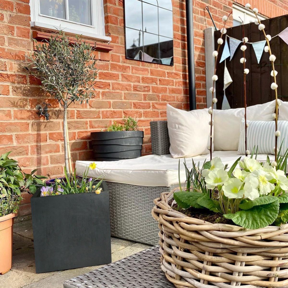 Square Box Faux Lead Light Concrete Garden Planter H40 L40 W40 cm, 65 ...