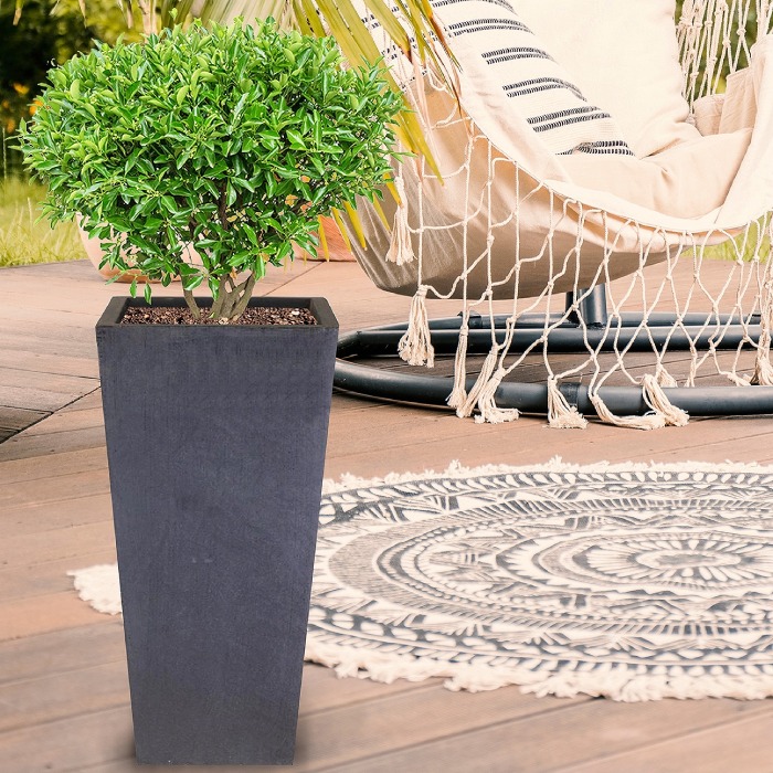 Dark grey plant pots: buy dark grey garden planters – IDEALIST