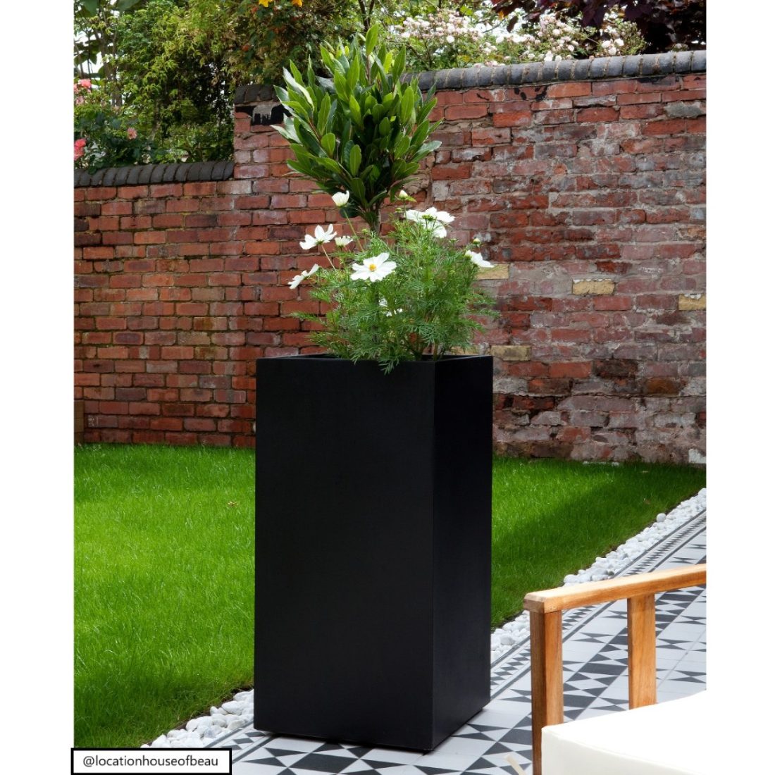 Tall Square Black Light Concrete Garden Planter H60 L27 W27 cm, 44 ltrs ...
