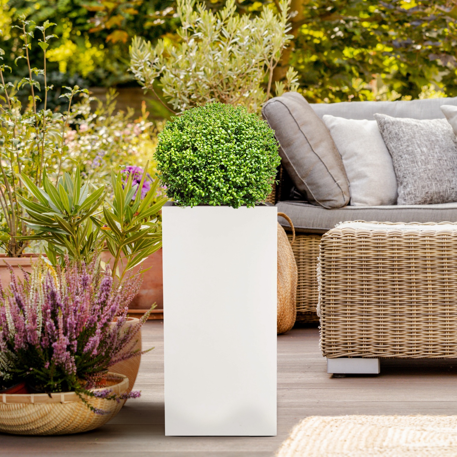 Tall Square White Light Concrete Garden Planter H80 L40 W40 cm, 132 ...