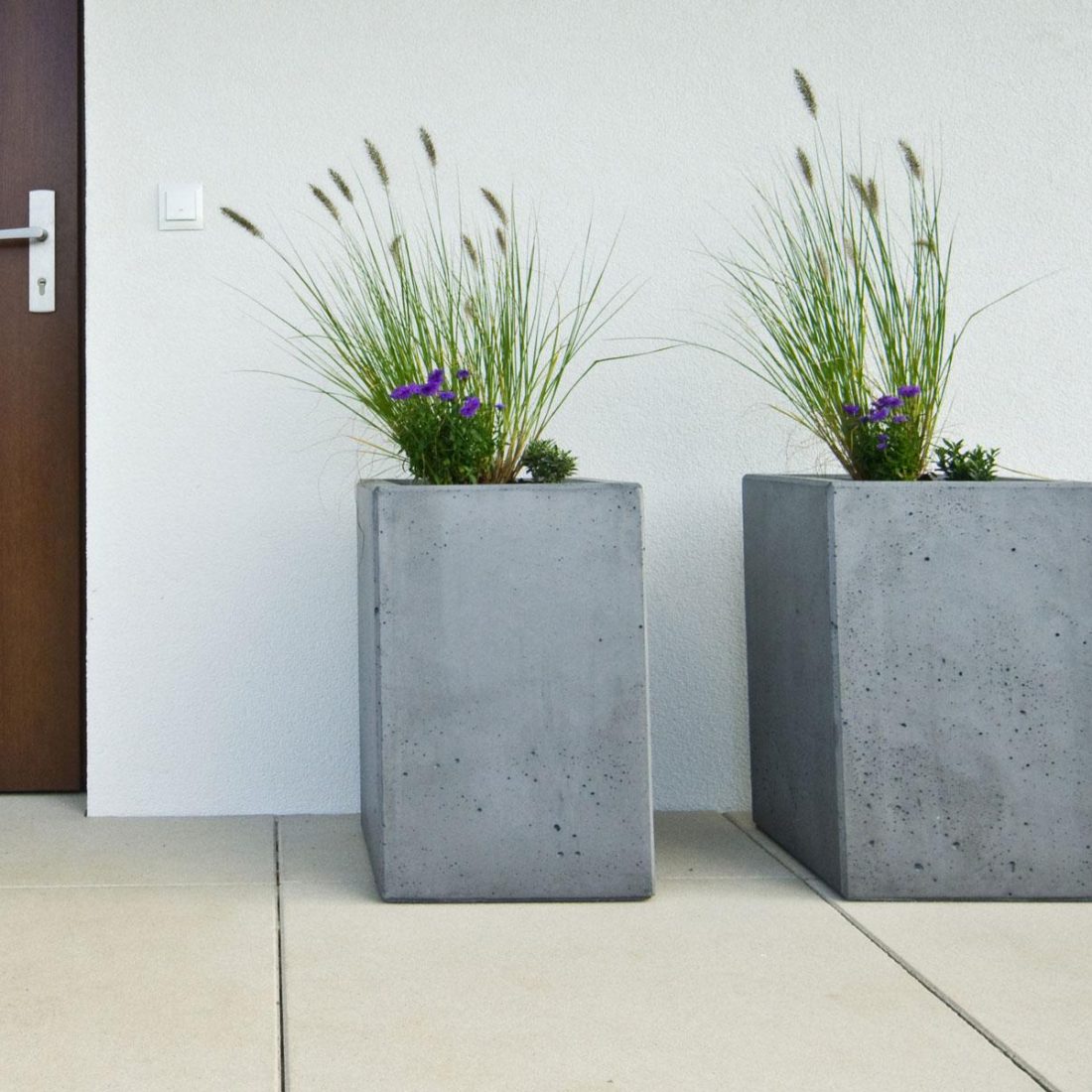 Raised Narrow Contemporary Light Concrete Grey Trough Planter H50.5 L60 ...