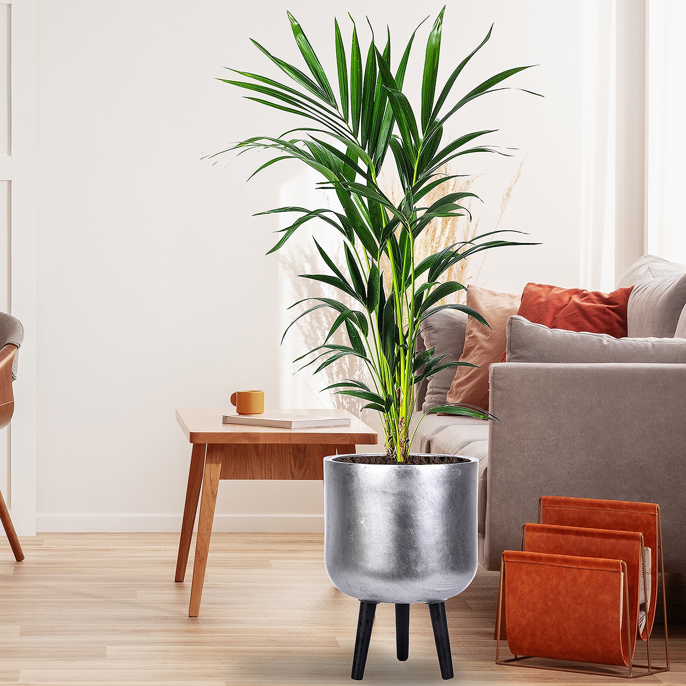 Concrete Effect Silver Round Planter on Legs, Round Pot Plant Stand ...